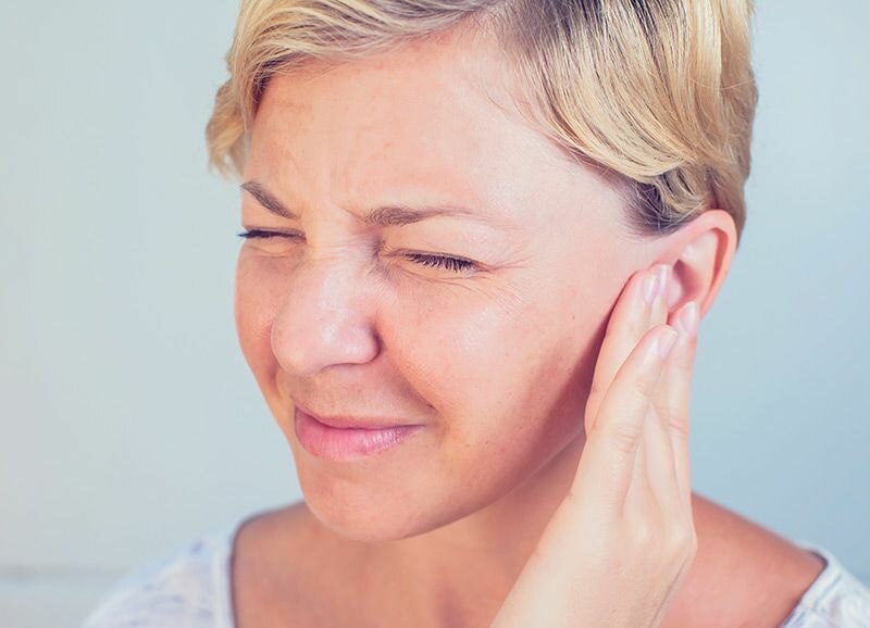 Treating tinnitus and acute hearing loss naturally